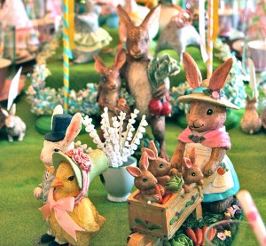 Bunnies, Chicks, & Eggs: Spring Table Decor Full of Fancy & Fun!